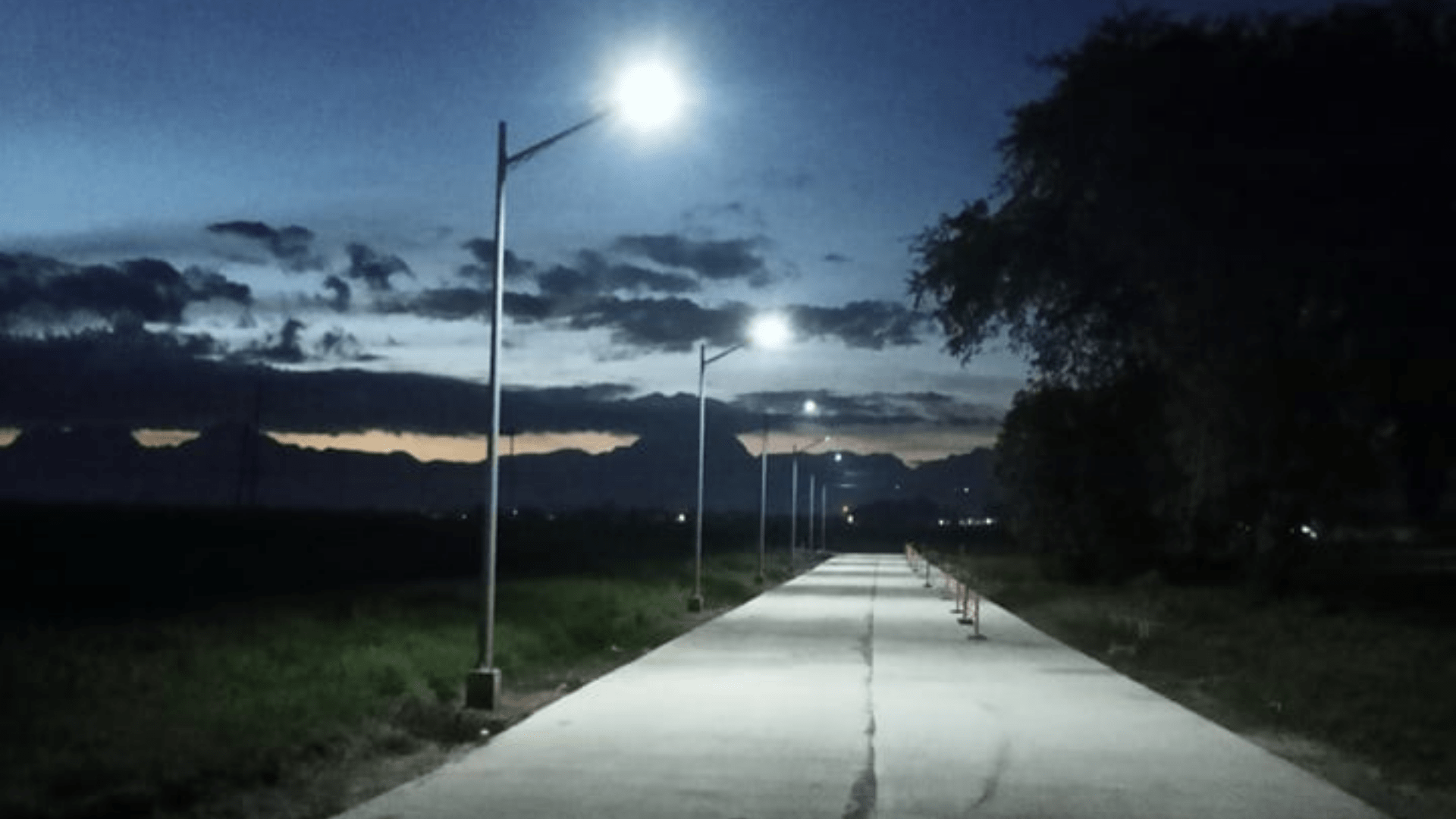 Street Lights sa Koronadal Road Malaking tulong sa mga Motorista - Manila Coress